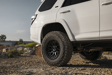 2020 Toyota 4Runner - KMC TECHNIC - Black | Wheel Pros